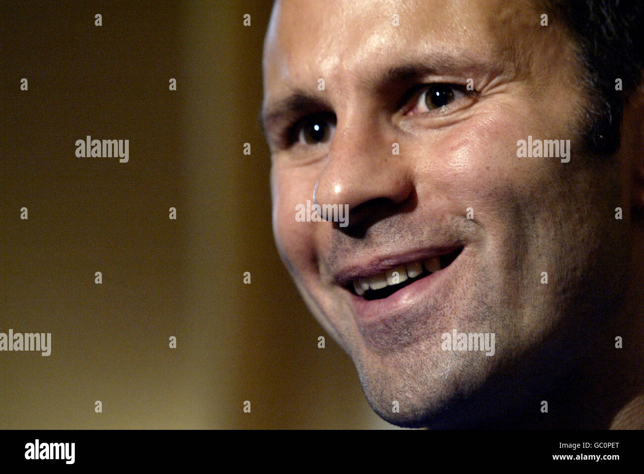 Guggs hi-res stock photography and images - Alamy