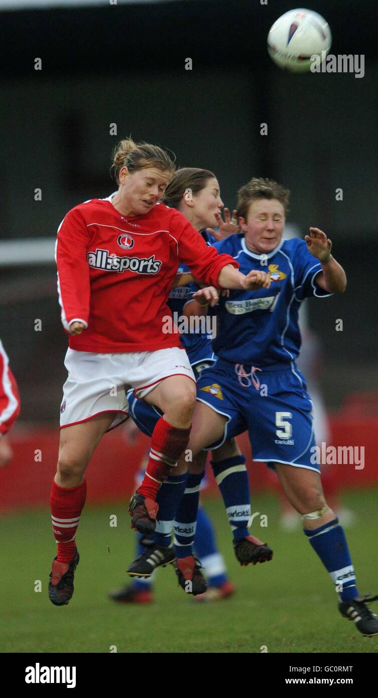 Charlton athletics danielle murphy hi-res stock photography and images ...