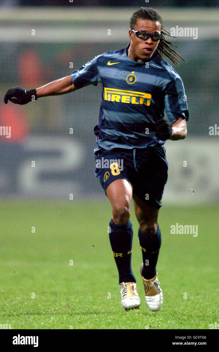 Edgar davids milan hi-res stock photography and images - Alamy