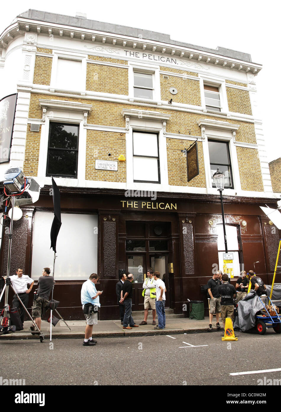 London filming locations hi-res stock photography and images - Alamy