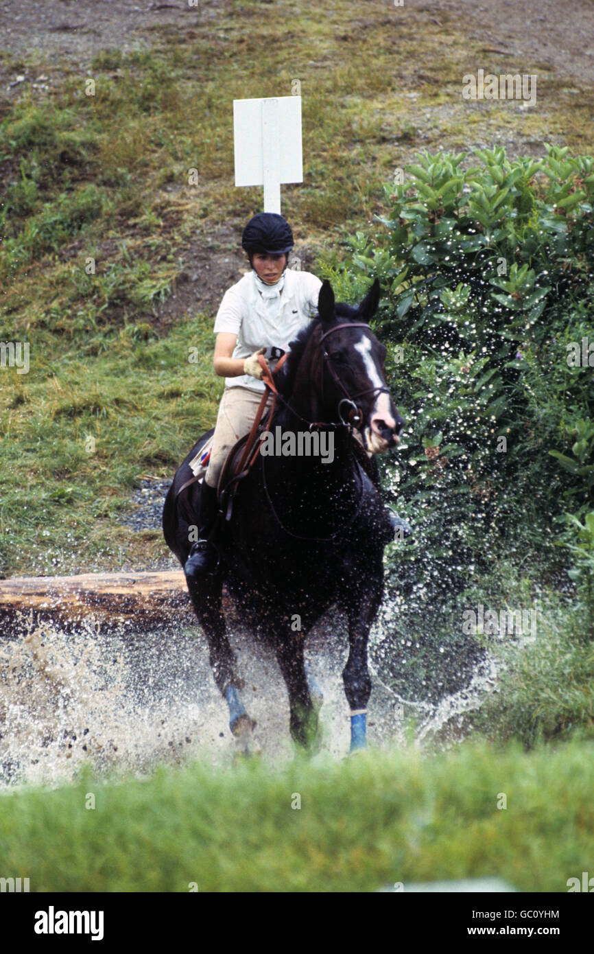1976 olympics princess anne hi-res stock photography and images - Alamy
