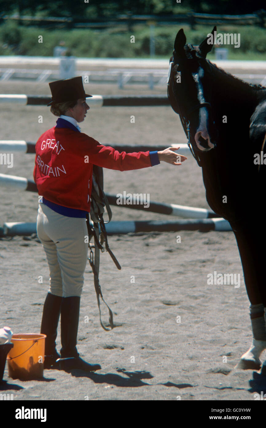 Princess anne 1976 olympics hi-res stock photography and images - Alamy