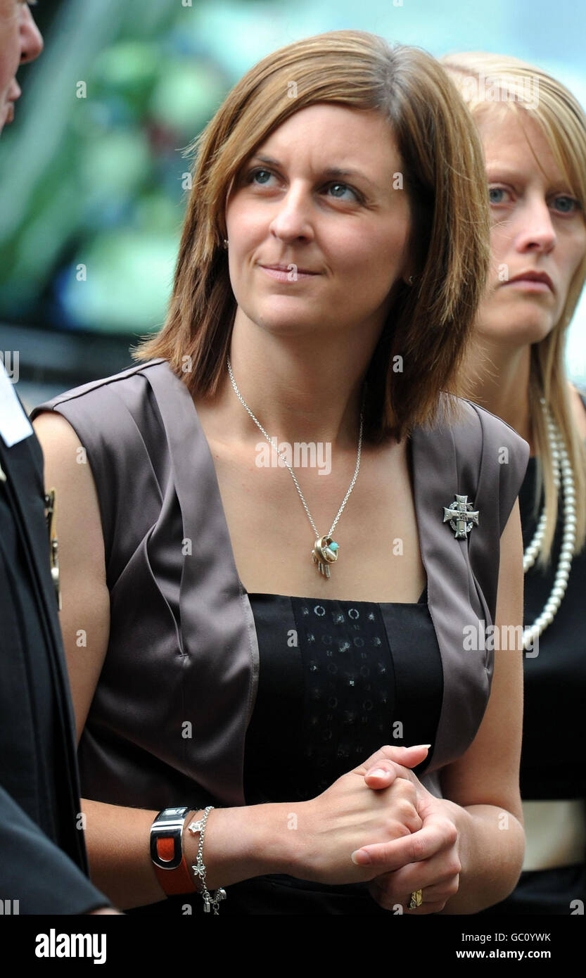 Funeral of Sean Upton Stock Photo - Alamy