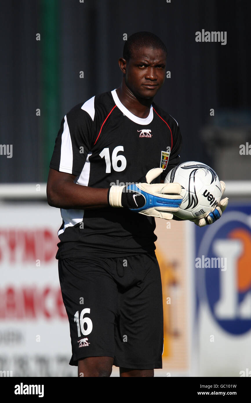 Mali goalkeeper soumaila diakite hi-res stock photography and images ...