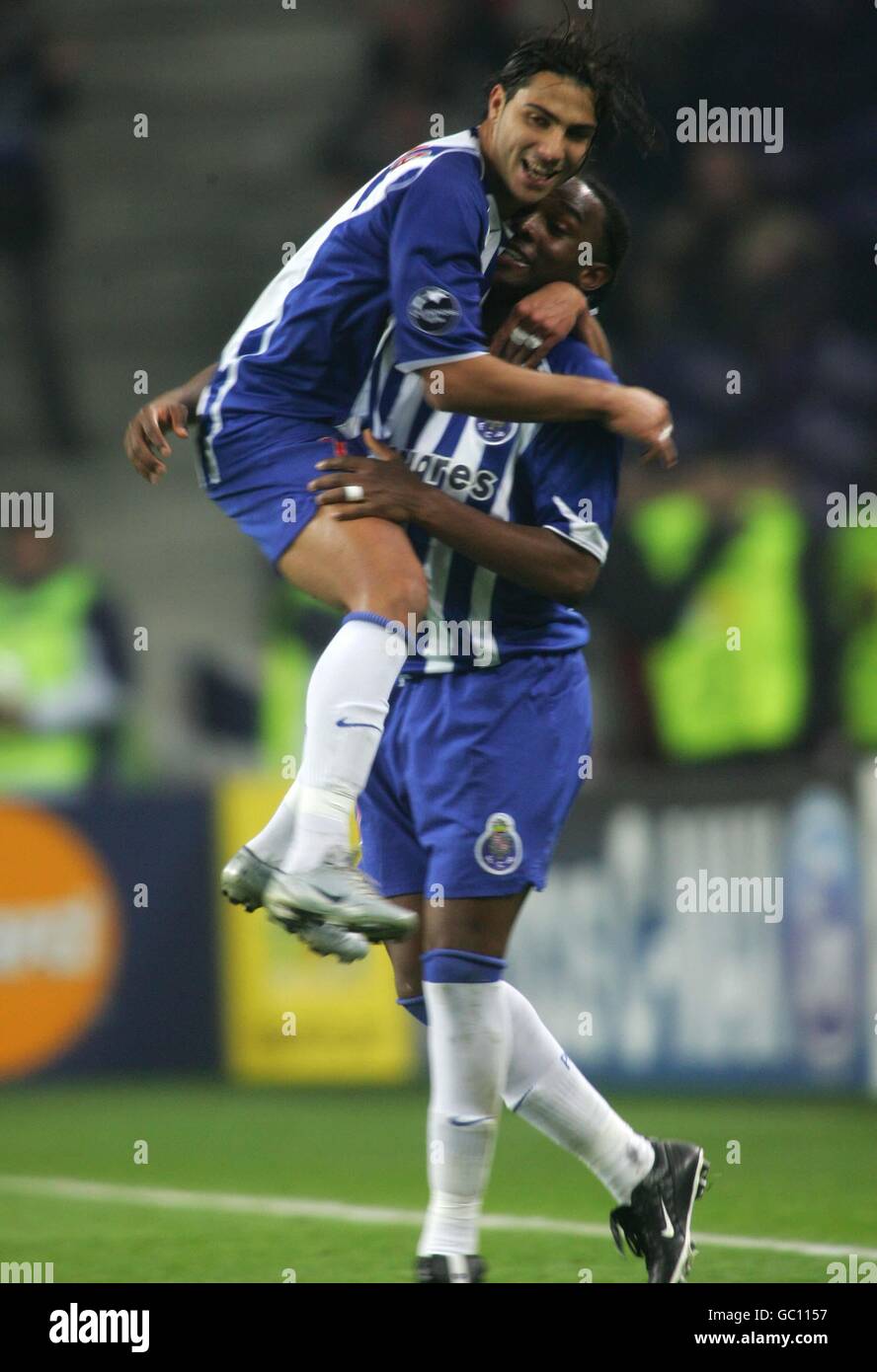 Chelsea team porto hi-res stock photography and images - Alamy