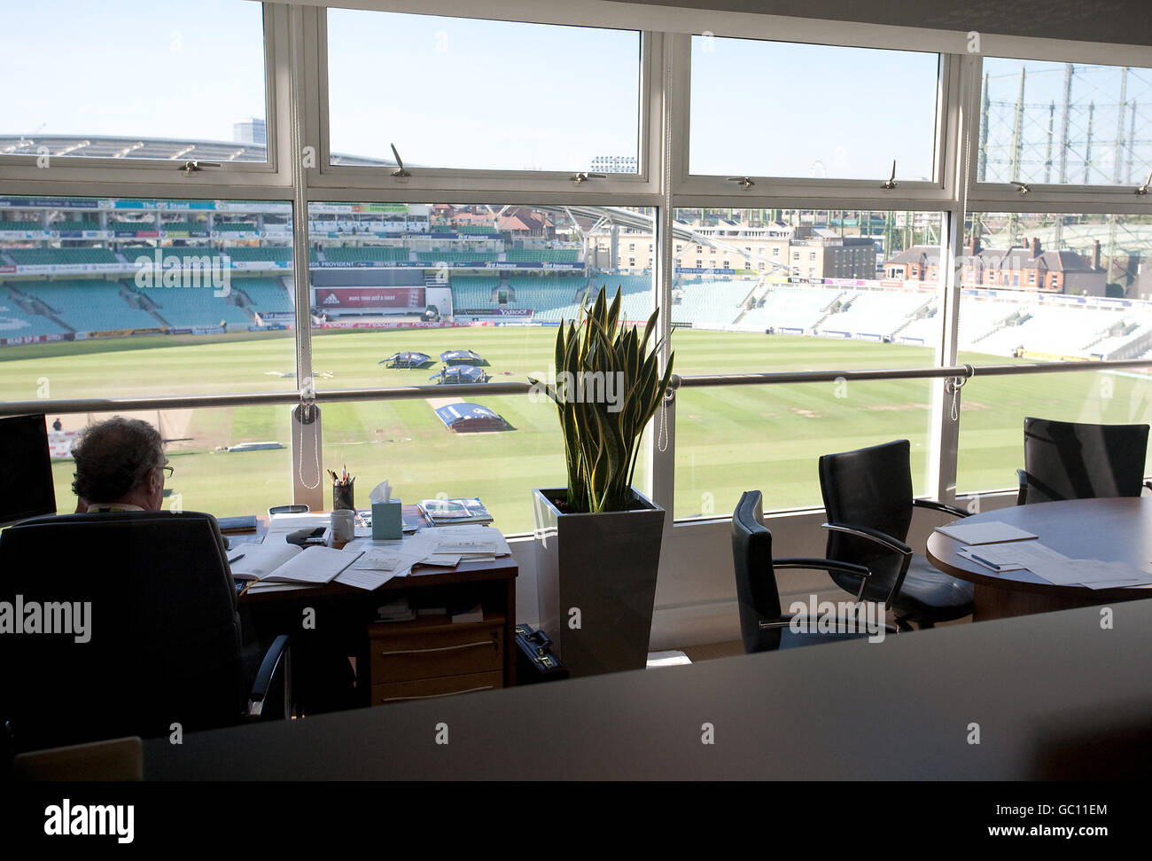 Ashes Preparation at the Brit Oval. Preparing for the Ashes at the Brit ...