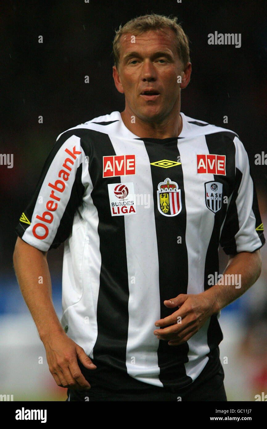 Soccer - Austrian Bundesliga - LASK Linz v SV Mattersburg - Linzer ...