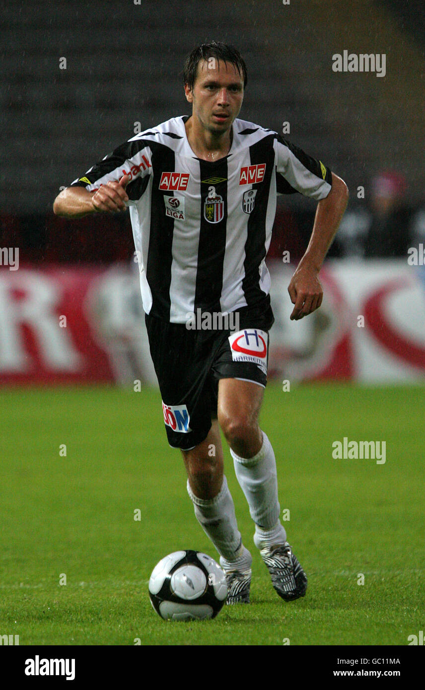 Soccer - Austrian Bundesliga - LASK Linz v SV Mattersburg - Linzer ...