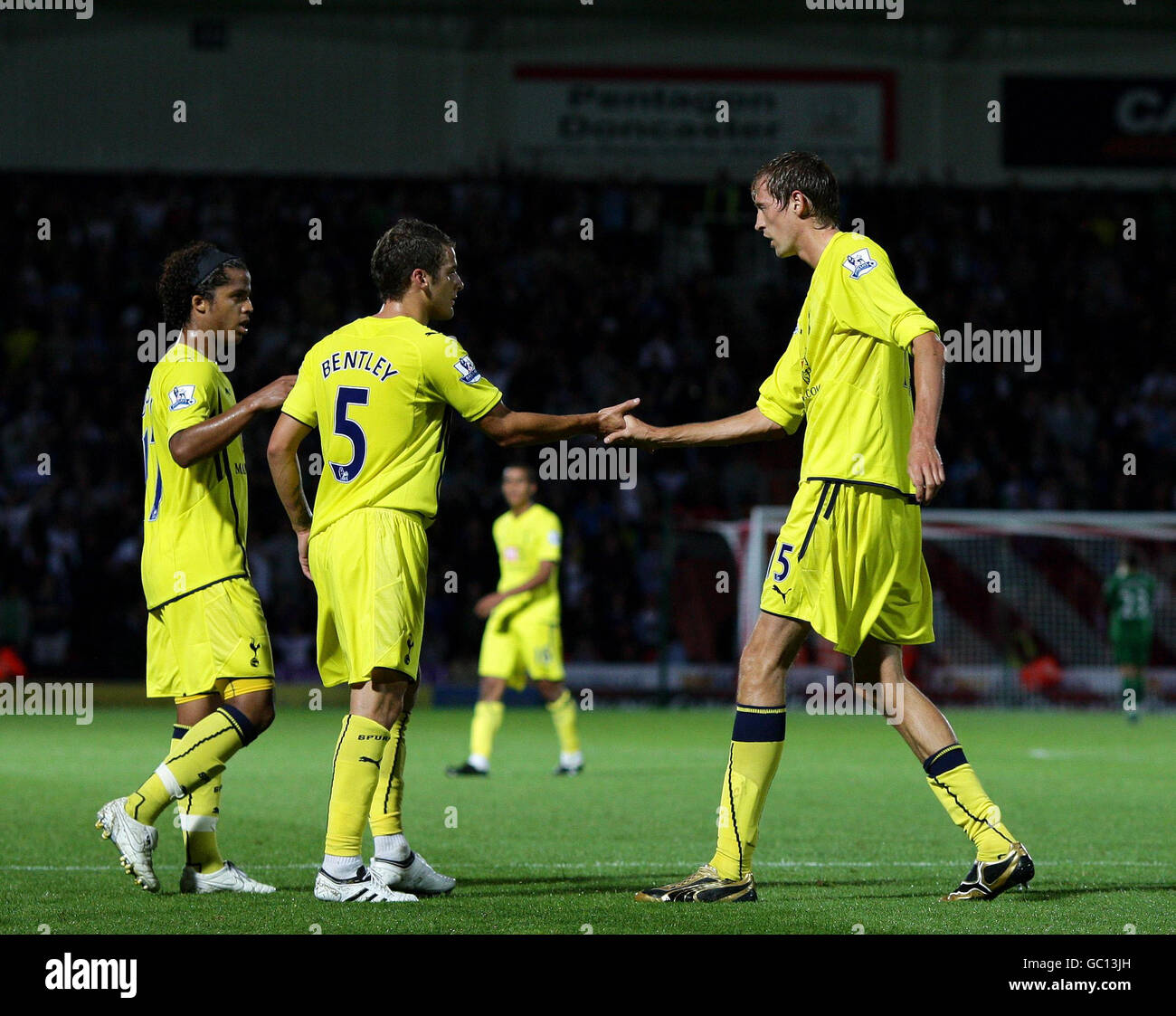 Tottenham Hotspur's Peter Crouch celebrates scoring his teams third ...
