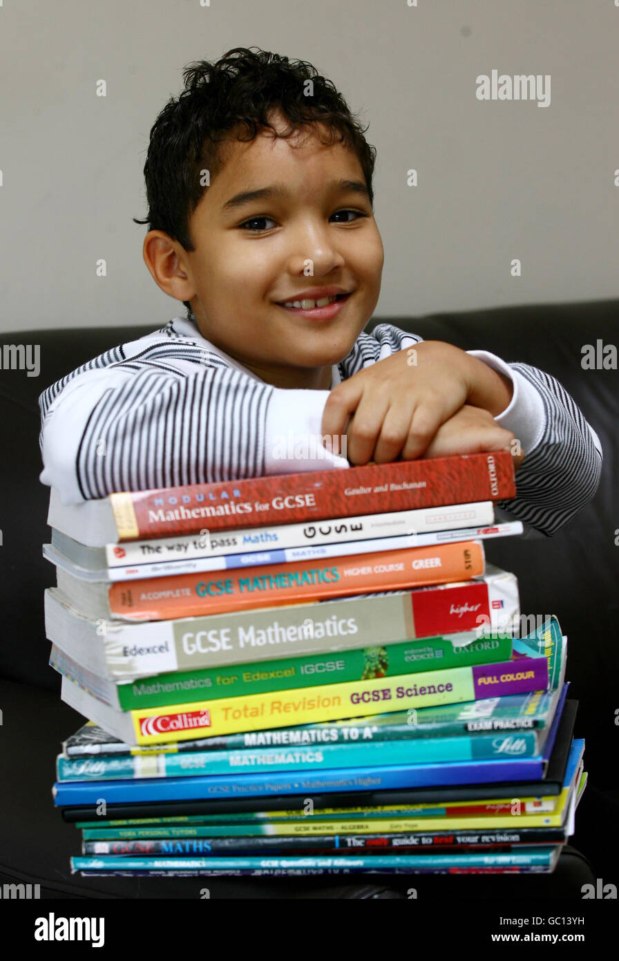 Gcse books hi-res stock photography and images - Alamy