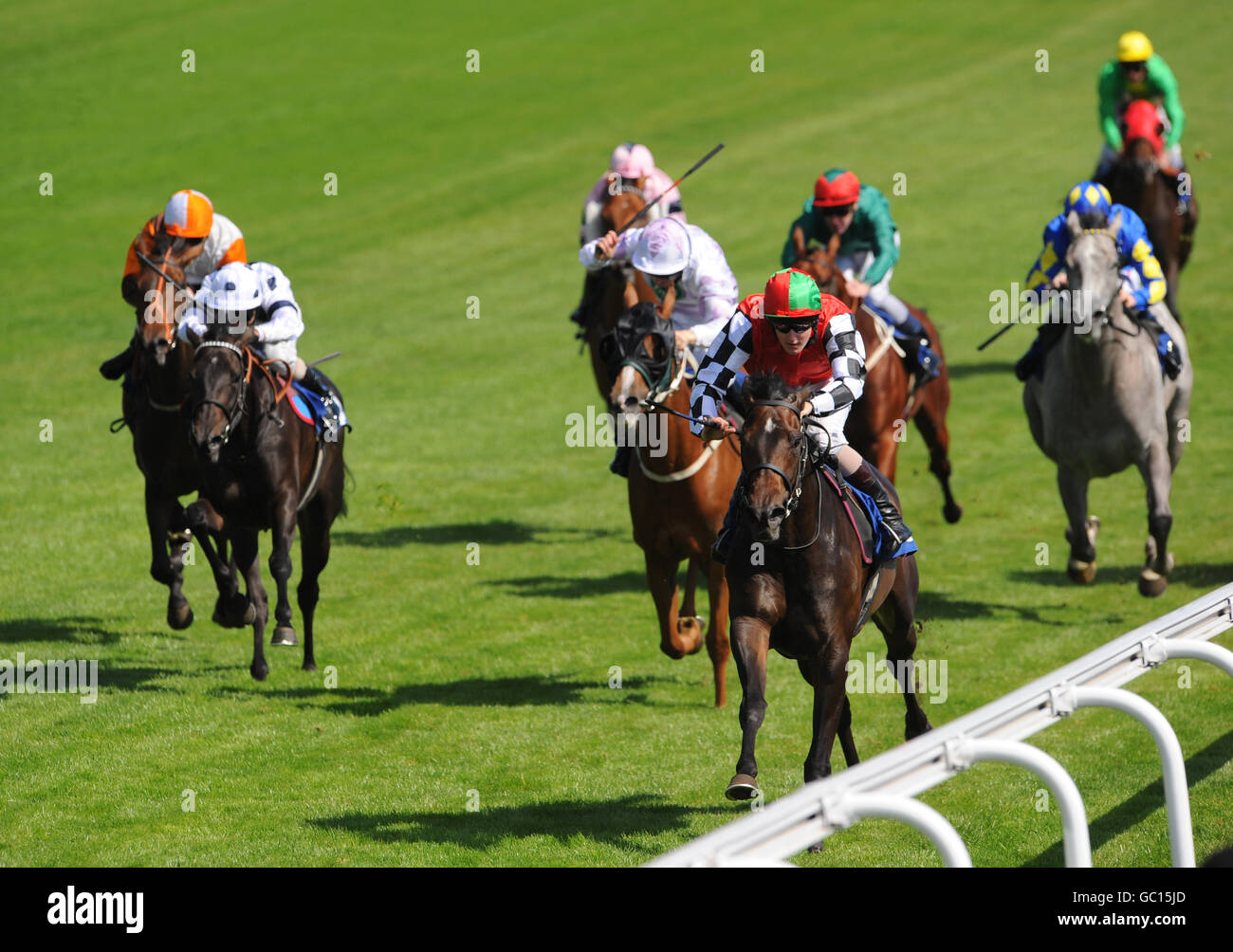 Horse racing chantilly races hi-res stock photography and images - Alamy
