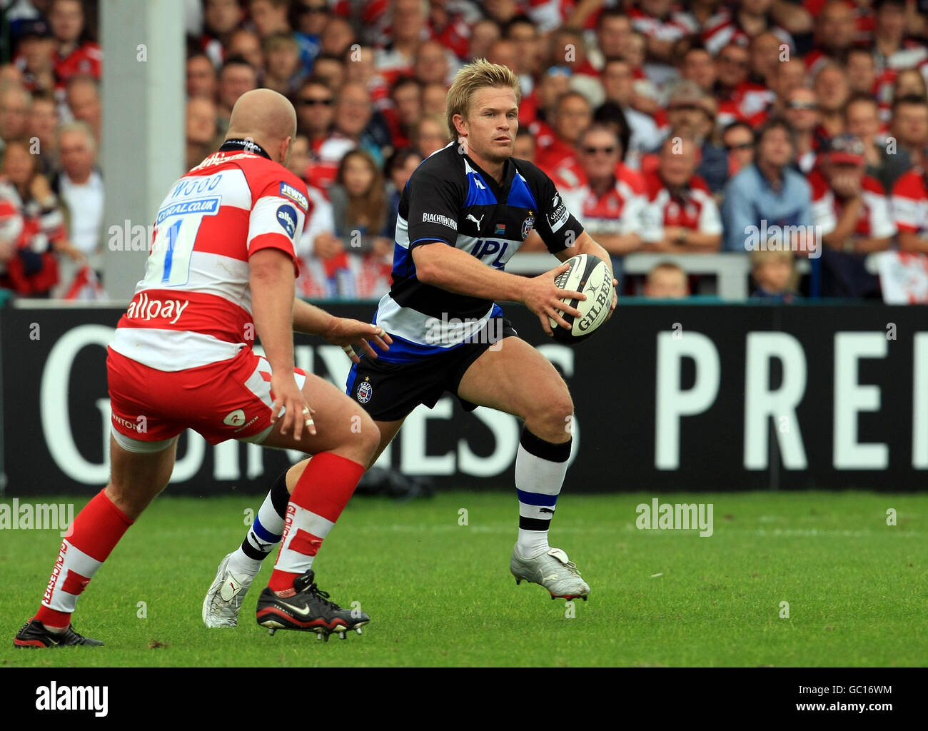 Rugby union guinness premiership gloucester v bath kingsholm stadium hi ...