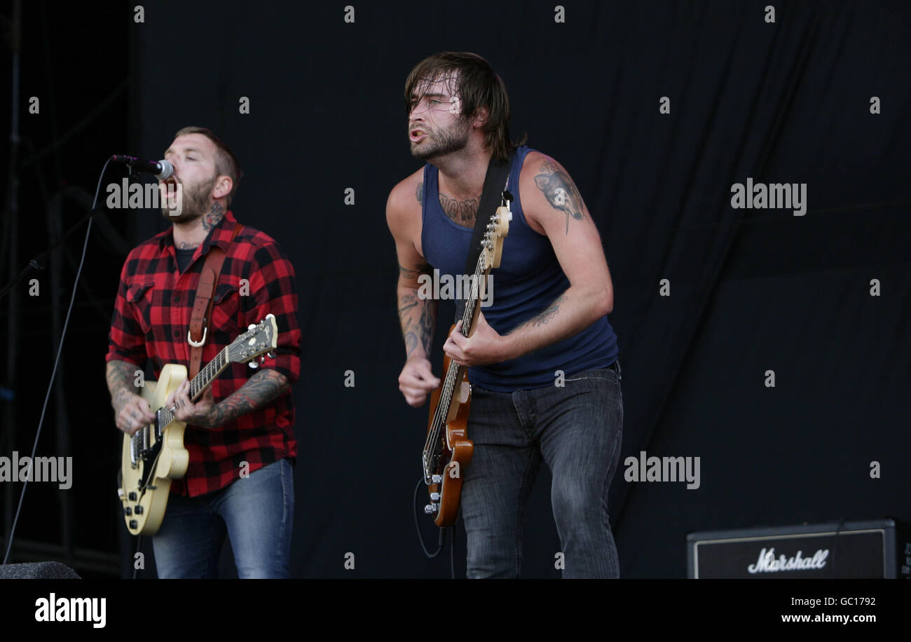 Alexisonfire hi-res stock photography and images - Alamy