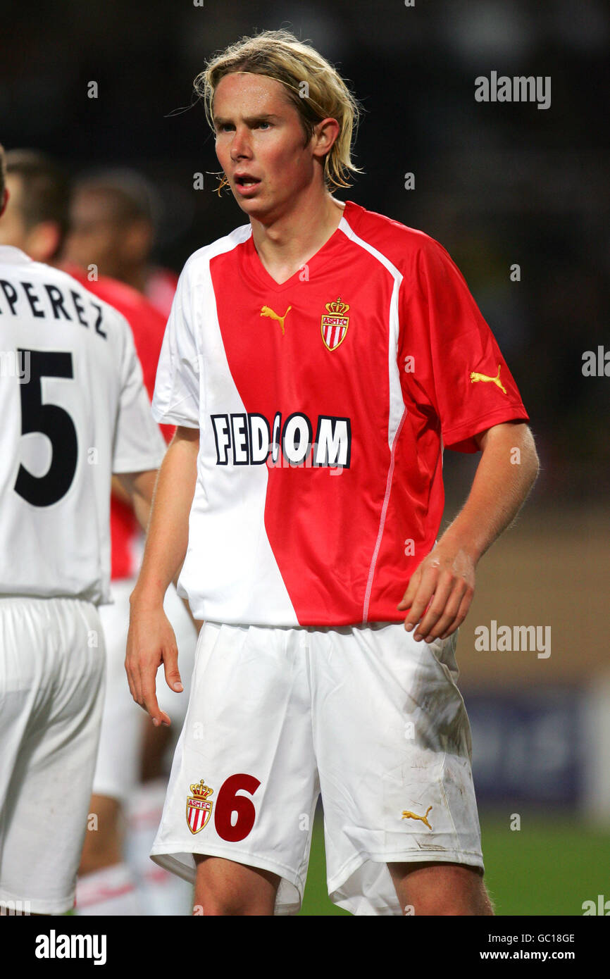 Soccer - UEFA Champions League - Group A - Monaco v Liverpool. Jaroslav ...