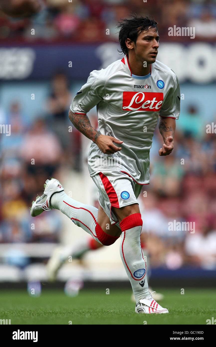 Ezequiel lavezzi napoli hi-res stock photography and images - Alamy