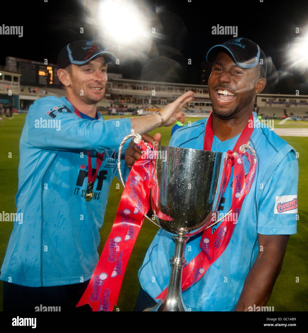 Players cheering lift hi-res stock photography and images - Alamy