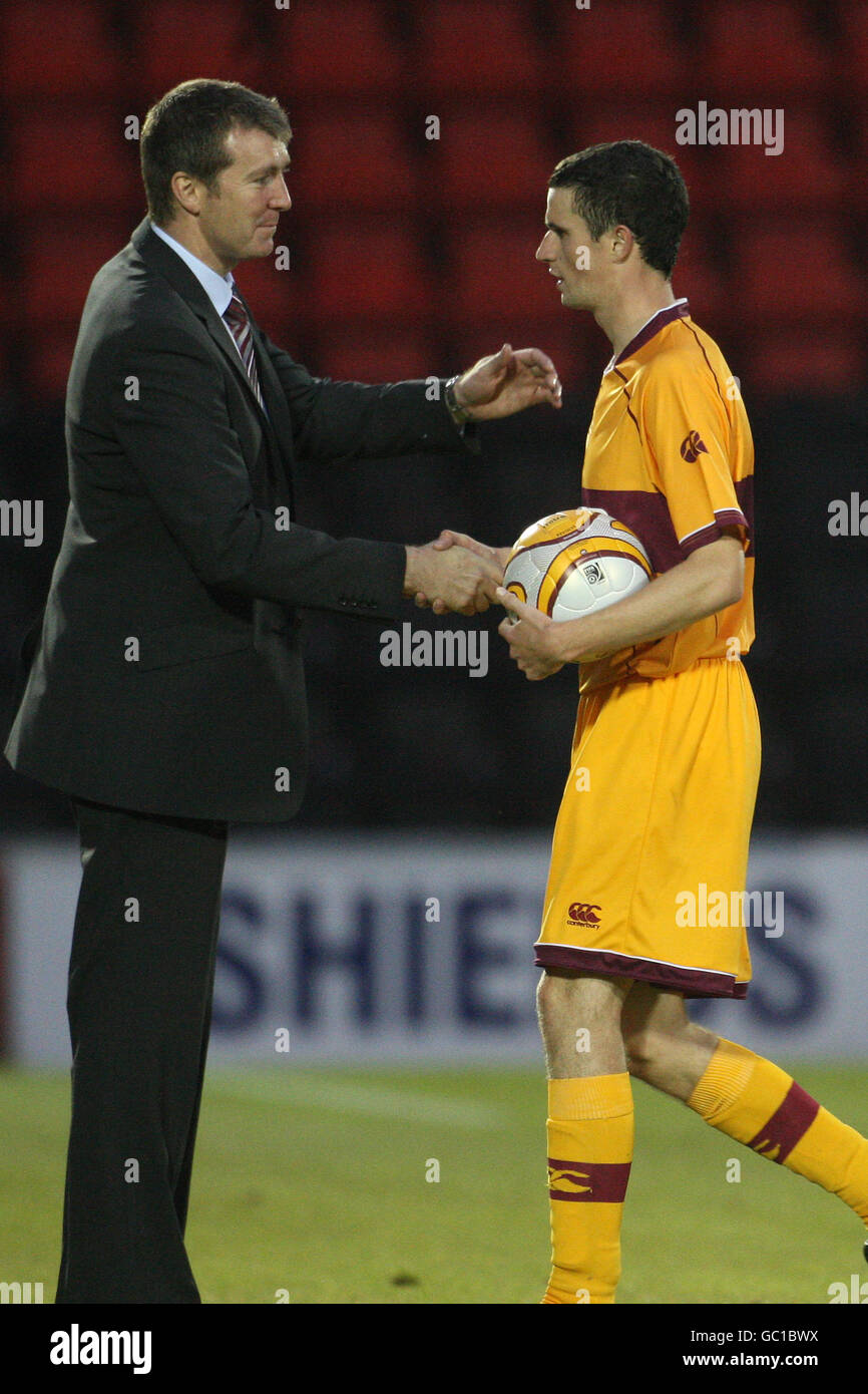 Soccer europa league qualifying leg motherwell flamurtari excelsior ...
