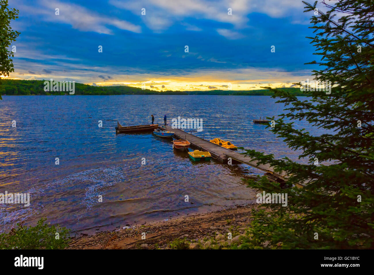 Sunset in Northern Ontario Cottage Country at Muskoka Explorers Edge on ...