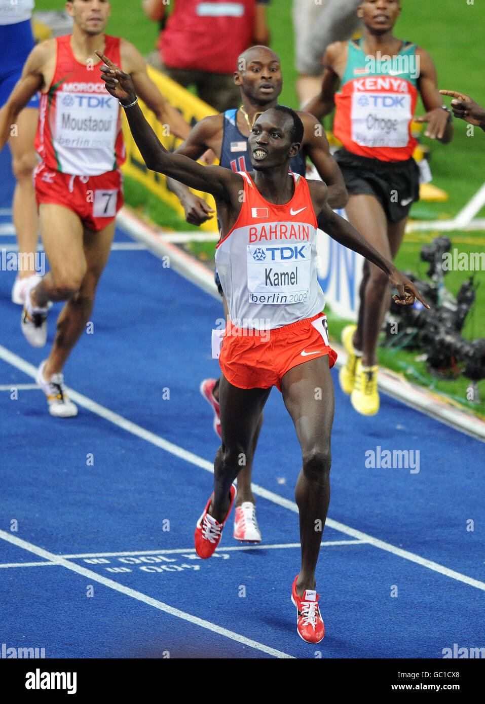 Bahrain's Yusuf Saad Kamal celebrates winning the 800m final Stock ...