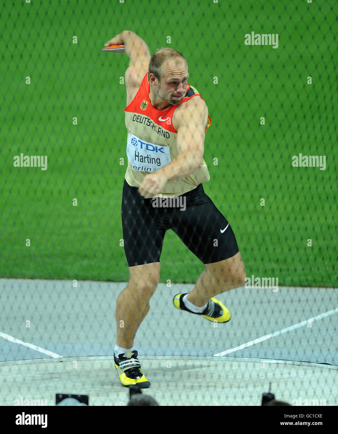 Robert Harting Discus High Resolution Stock Photography and Images - Alamy