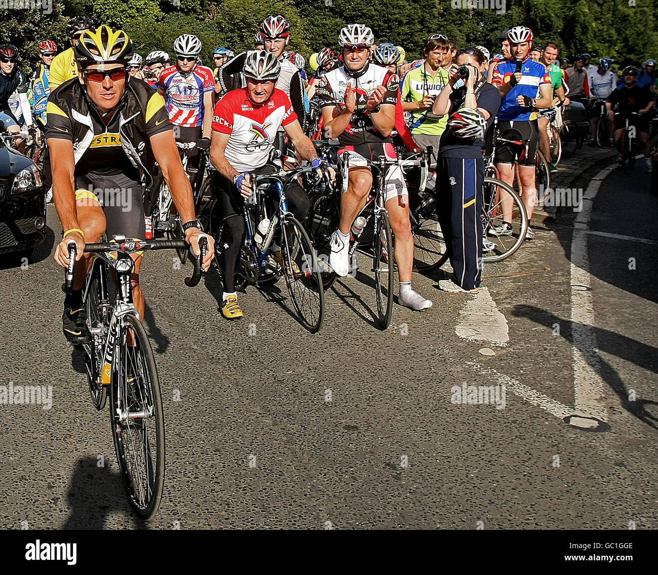 Phoenix park dublin racing hi-res stock photography and images - Alamy