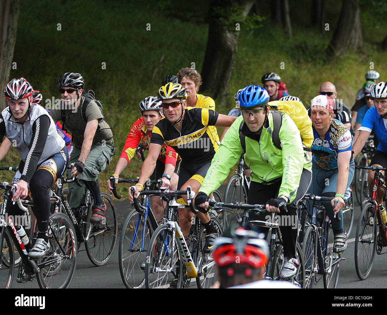 Phoenix park dublin cycle hi-res stock photography and images - Alamy