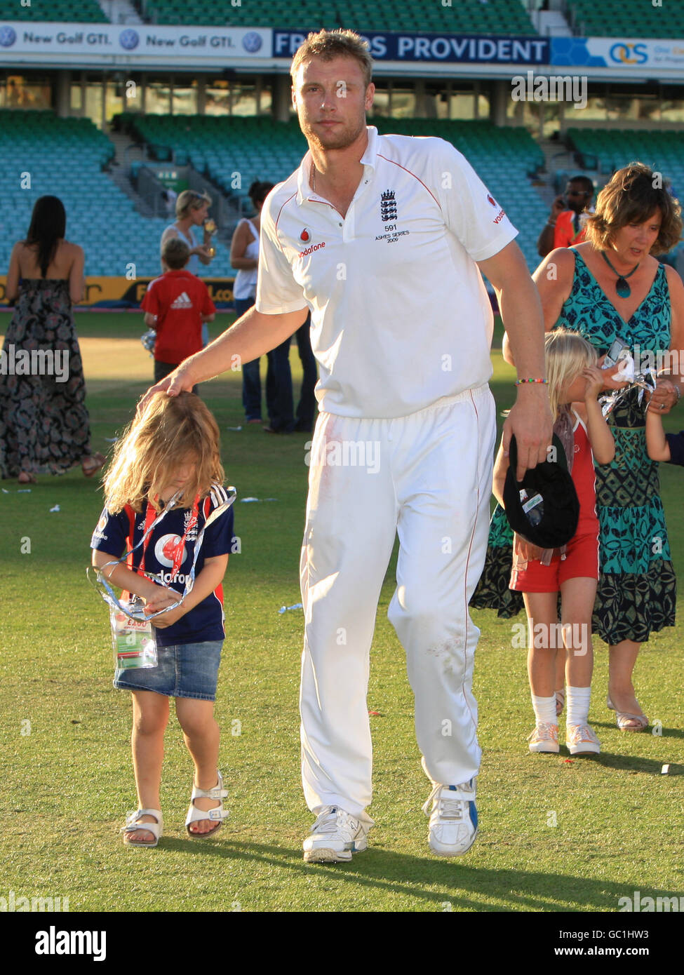 Englands andrew flintoff with daughter holly hi-res stock photography ...