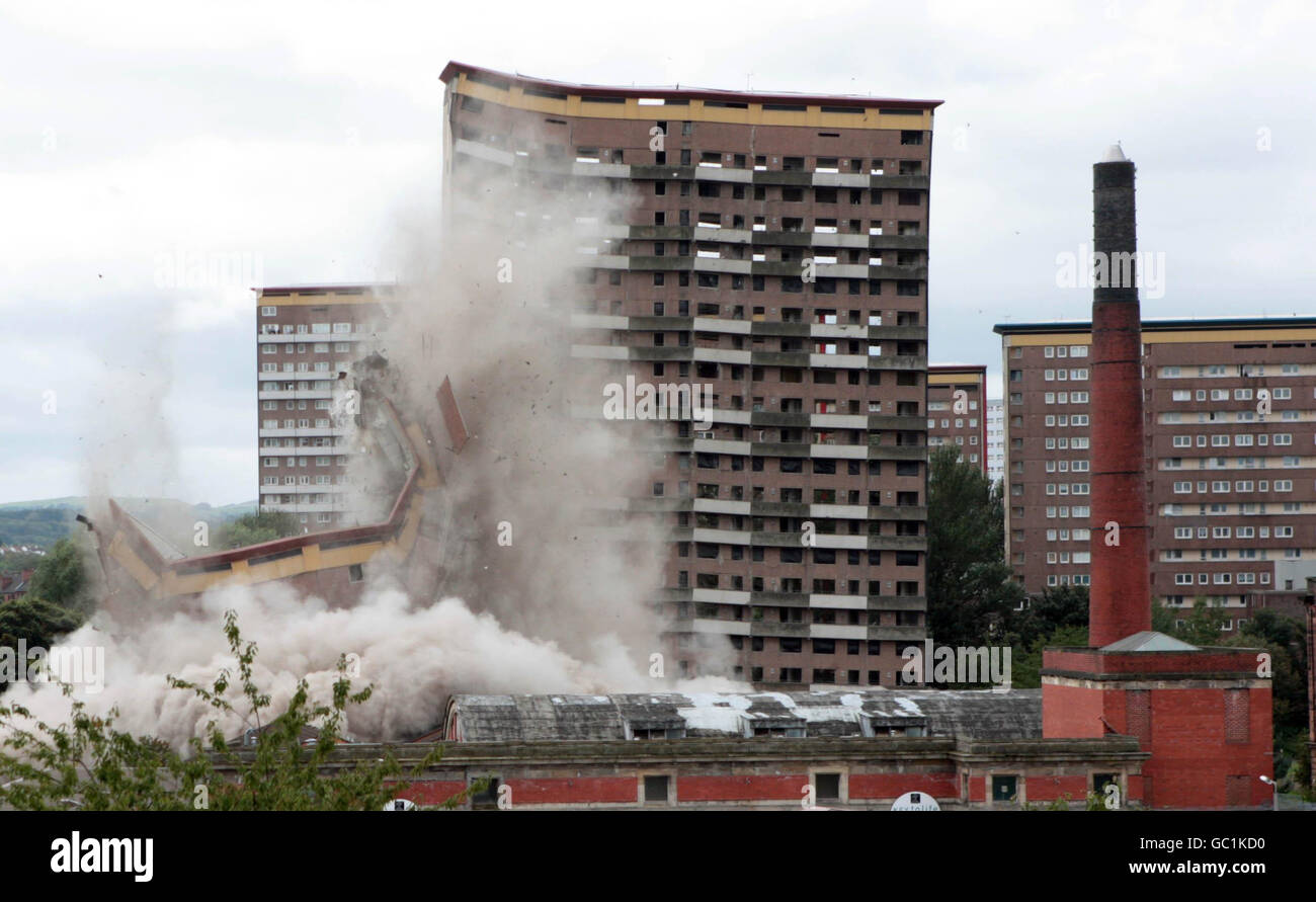 Demolition of multi-storey blocks in the Pollokshaws area of Glasgow ...