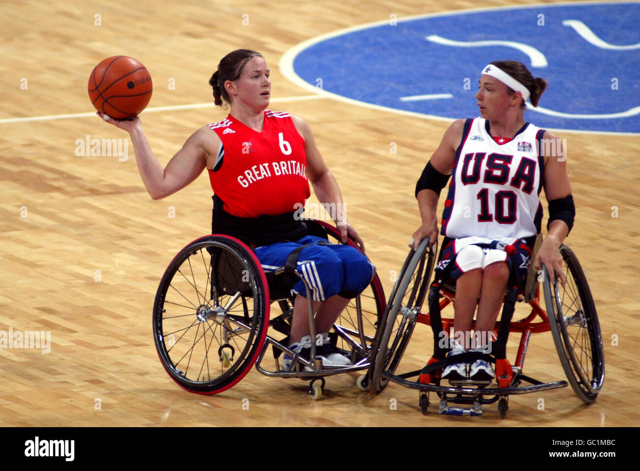 Great Britain's Clare Strange and USA's Stephanie Wheeler Stock Photo ...