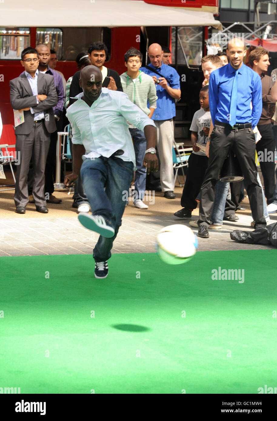 Can You Beat Beasant photocall Stock Photo - Alamy