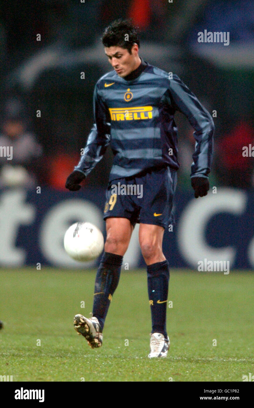 Julio cruz inter hi-res stock photography and images - Alamy