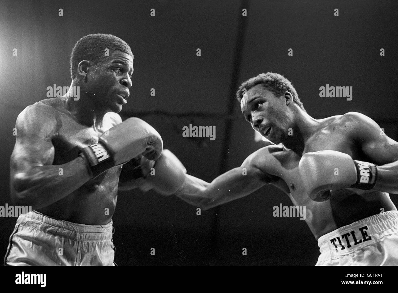 Boxing action alexandra pavilion hi-res stock photography and images ...