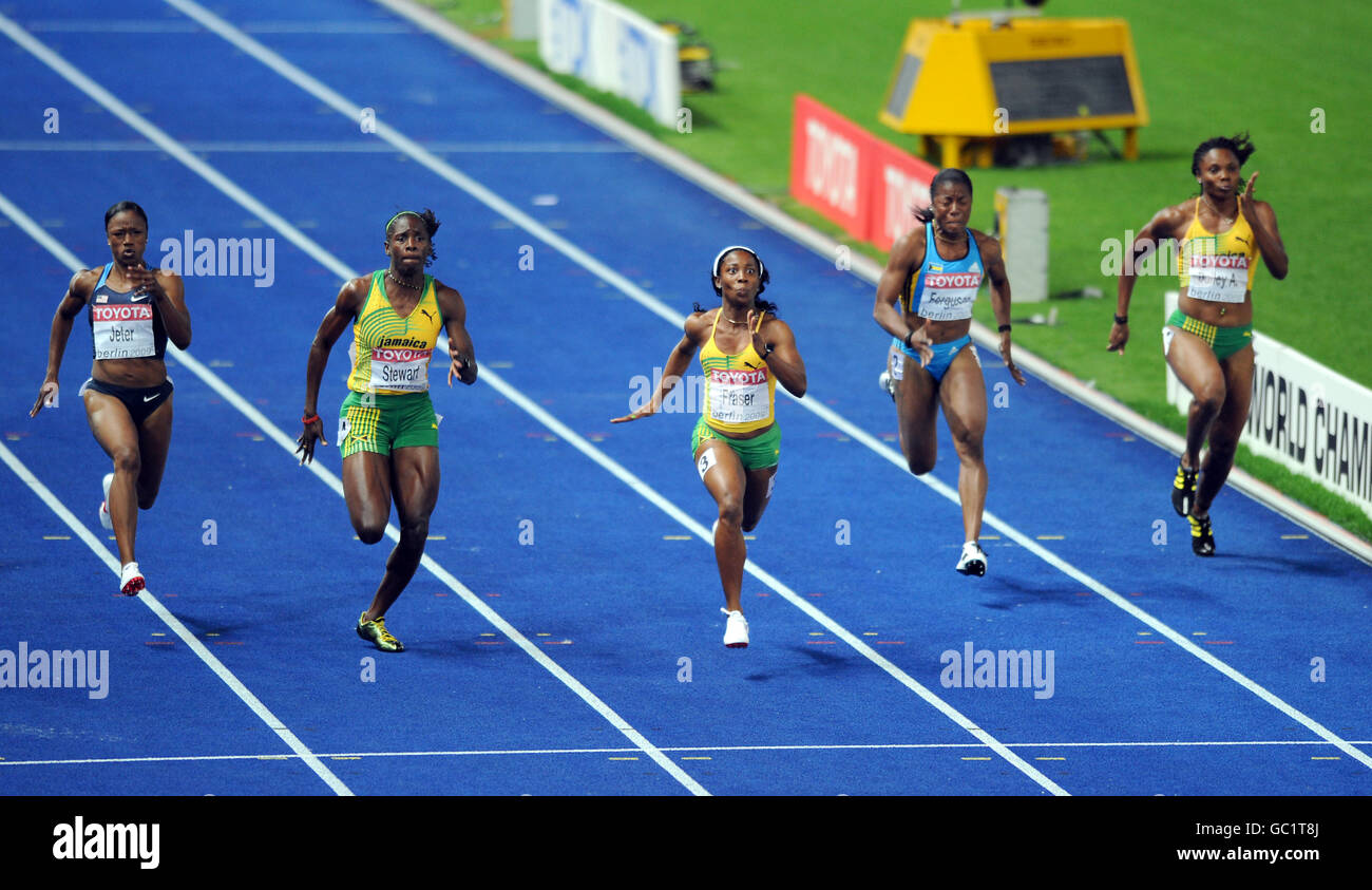 Jamaica's Shelley-Ann Fraser leads the women's 100m final from Jamaica ...