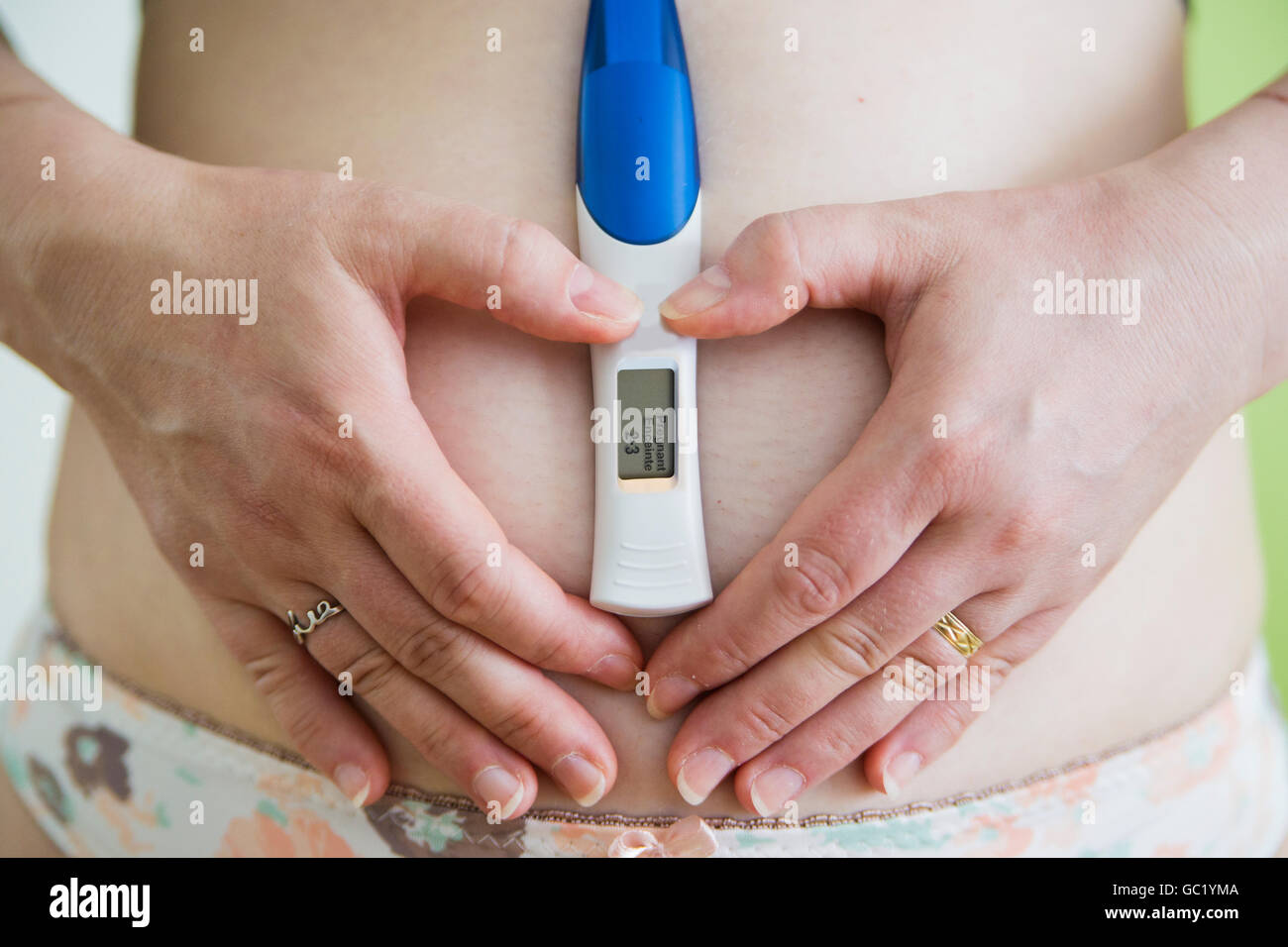 Positive pregnancy test hi-res stock photography and images - Alamy