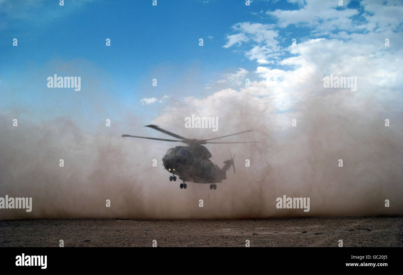 Merlin Helicopter training Stock Photo - Alamy