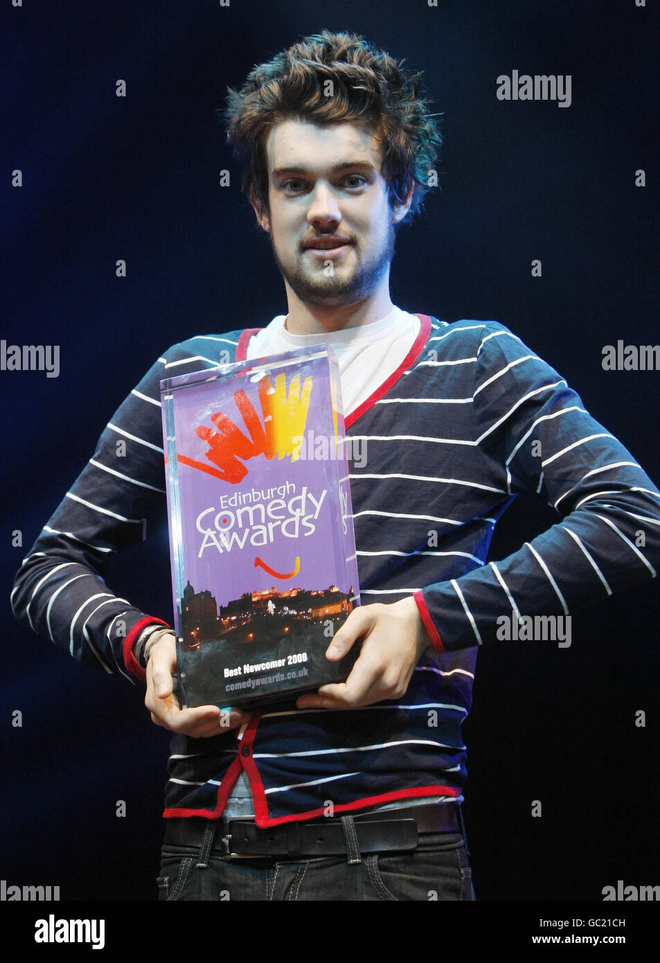 Newcomer comedian hi-res stock photography and images - Alamy