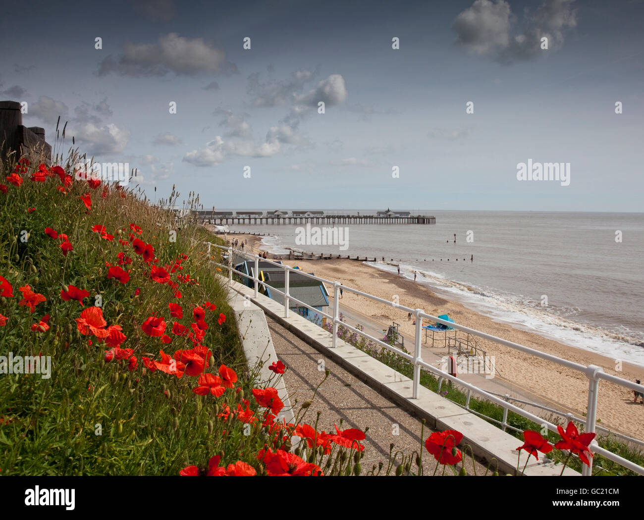 Southwold pier east cliff hi-res stock photography and images - Alamy