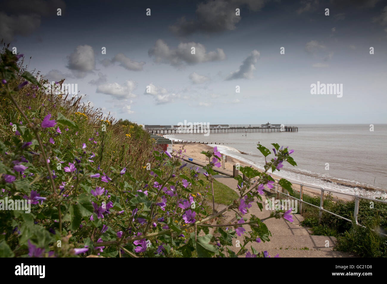 Southwold pier east cliff hi-res stock photography and images - Alamy