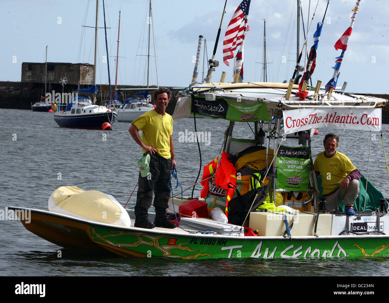 American brothers cross the Atlantic for charity Stock Photo - Alamy