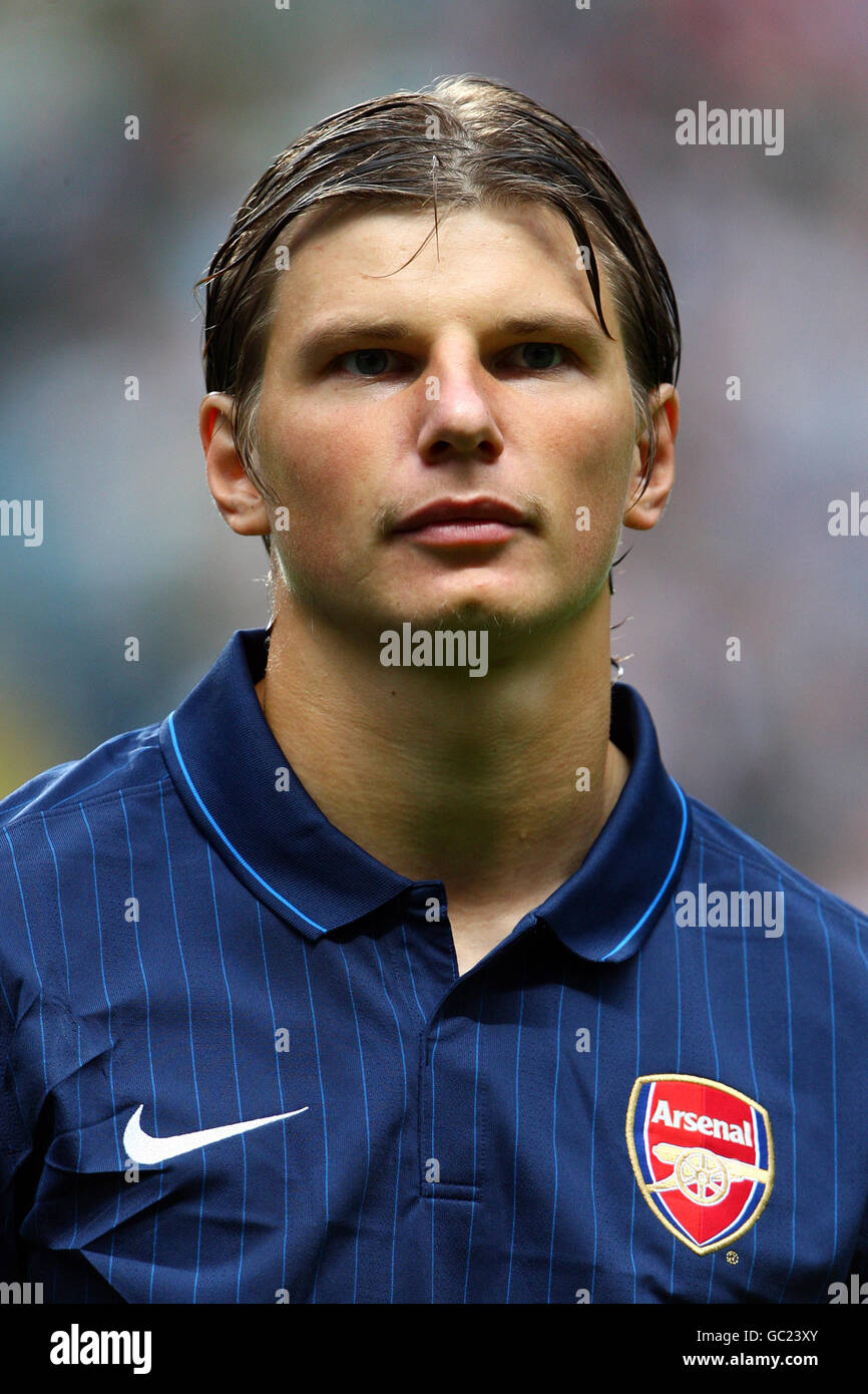 Celtic park andrei arshavin hi-res stock photography and images - Alamy