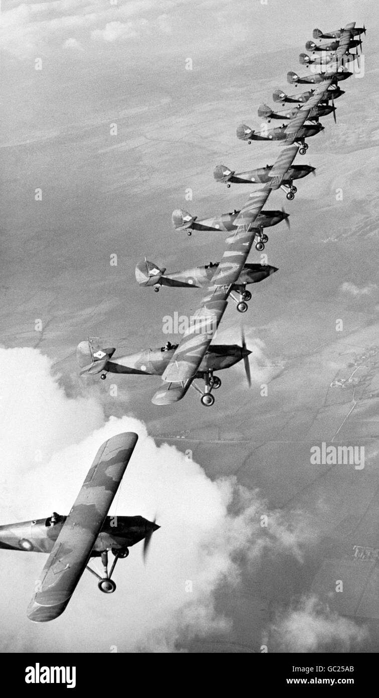 Transport aircraft squadron hi-res stock photography and images - Alamy