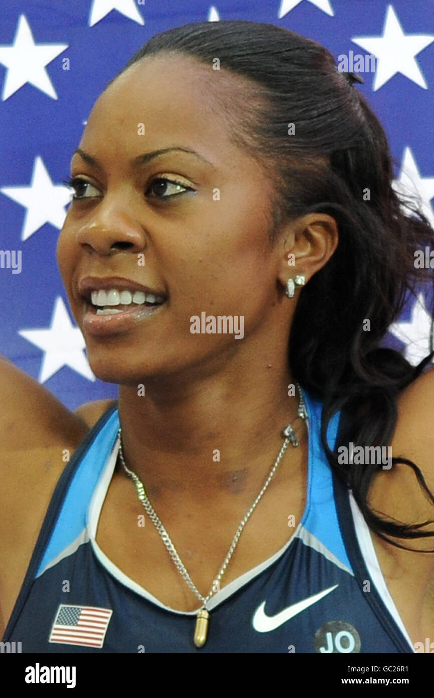 Athletics headshot head shot portrait flag hi-res stock photography and ...