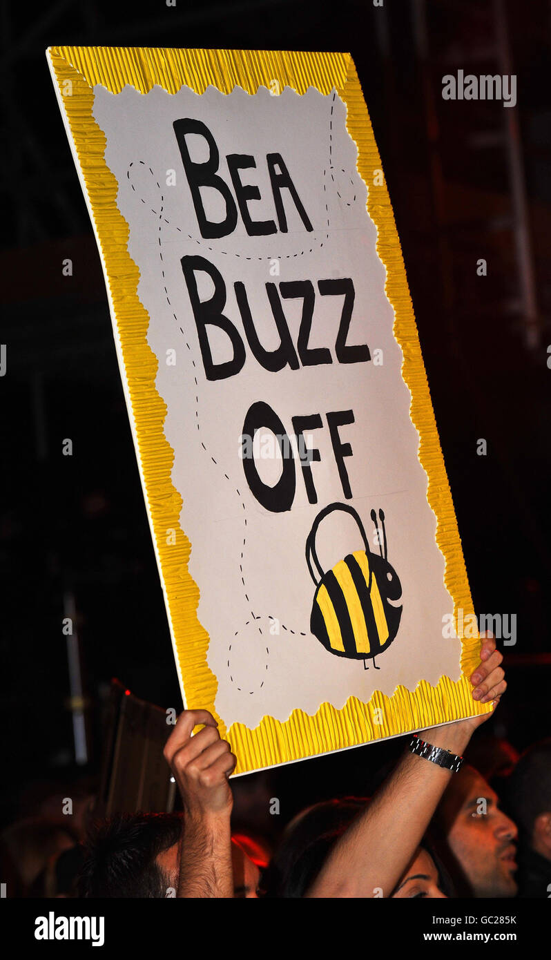 Rebecca bea hamill big brother hi-res stock photography and images - Alamy