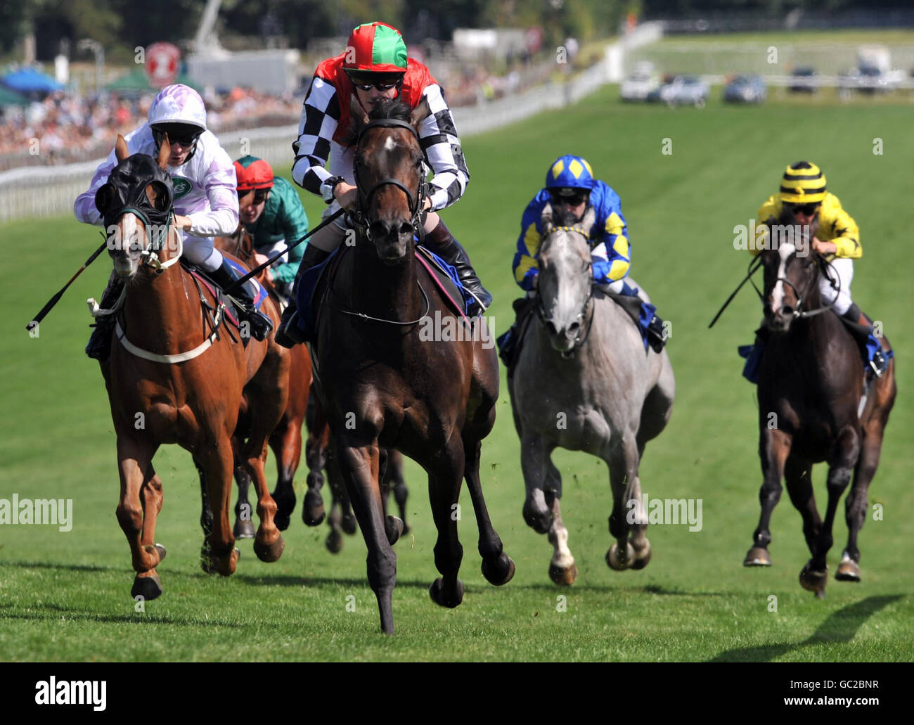 Chantilly racecourse hi-res stock photography and images - Alamy