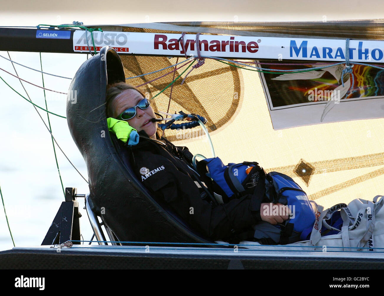Disabled yachtswomen Hilary Lister sails around Britain Stock Photo - Alamy