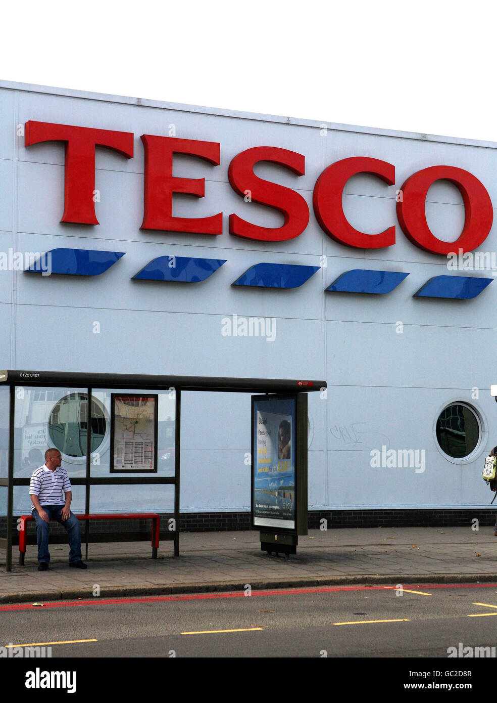 Tesco stock market hi-res stock photography and images - Alamy