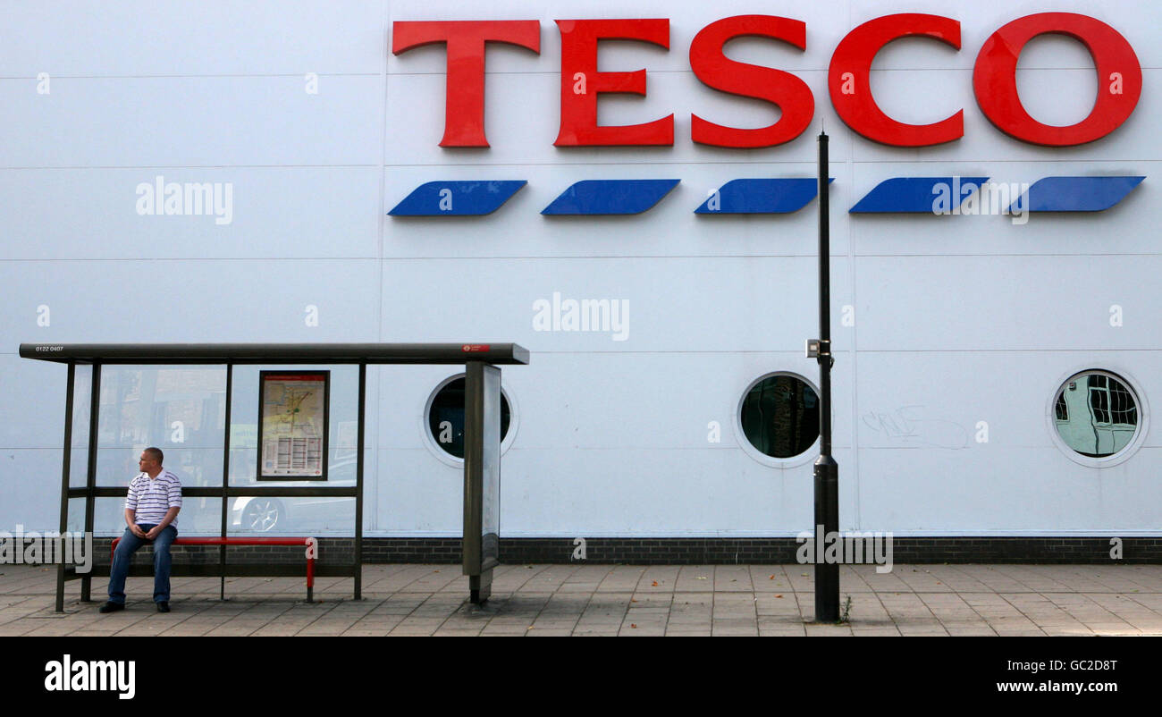 Tesco stock market hi-res stock photography and images - Alamy