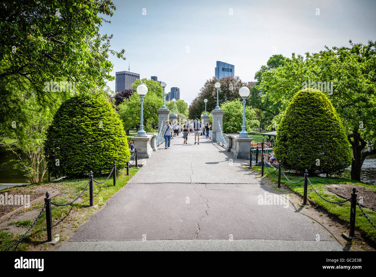 Lagoon bridge hi-res stock photography and images - Alamy