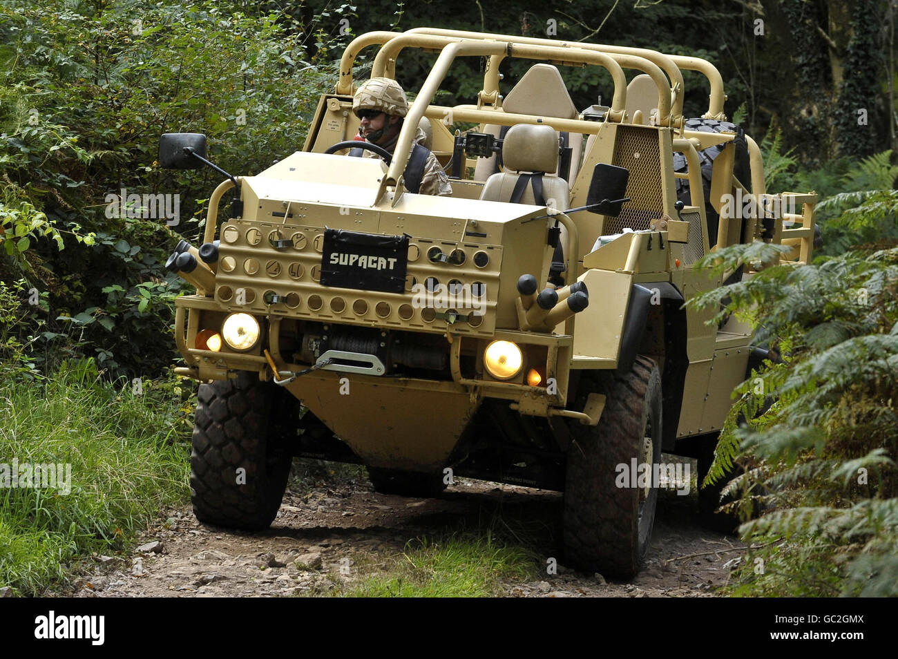 A british army jackal hi-res stock photography and images - Alamy
