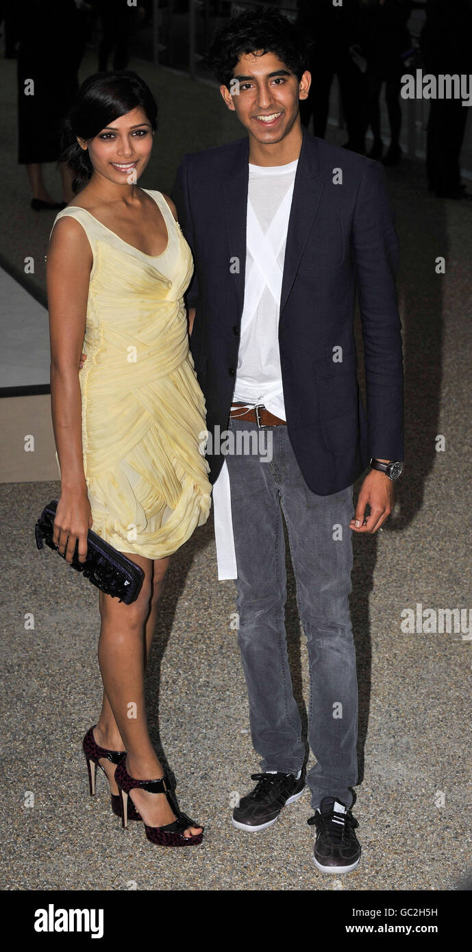 Indian fashion model show hi-res stock photography and images - Alamy